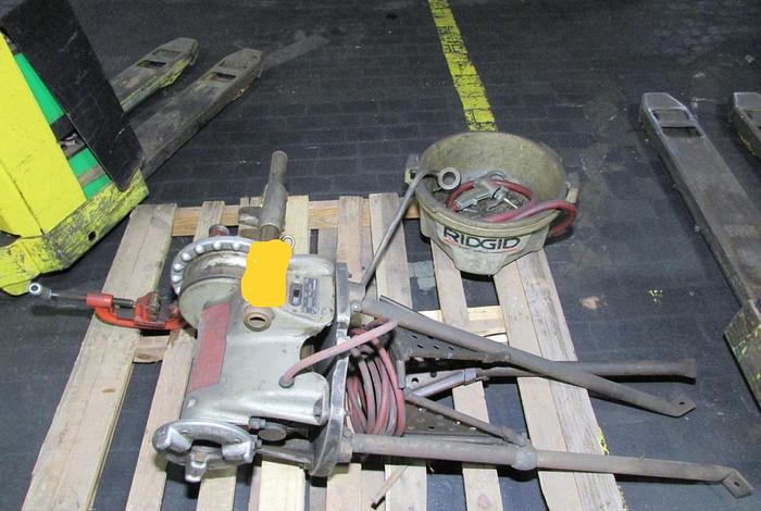 Used Ridgid 300 Pipe Threader Machine on Tri Stand 115V, 1 ph for Sale ...