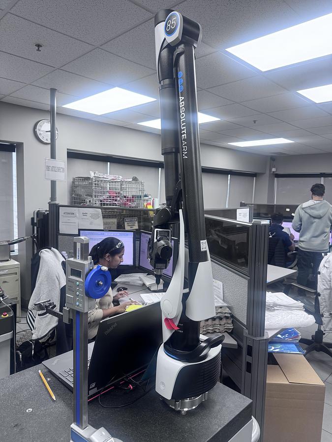 Used HEXAGON ABSOLUTE ARM V3P, 7 AXIS SCANNER AND PROBING for Sale ...