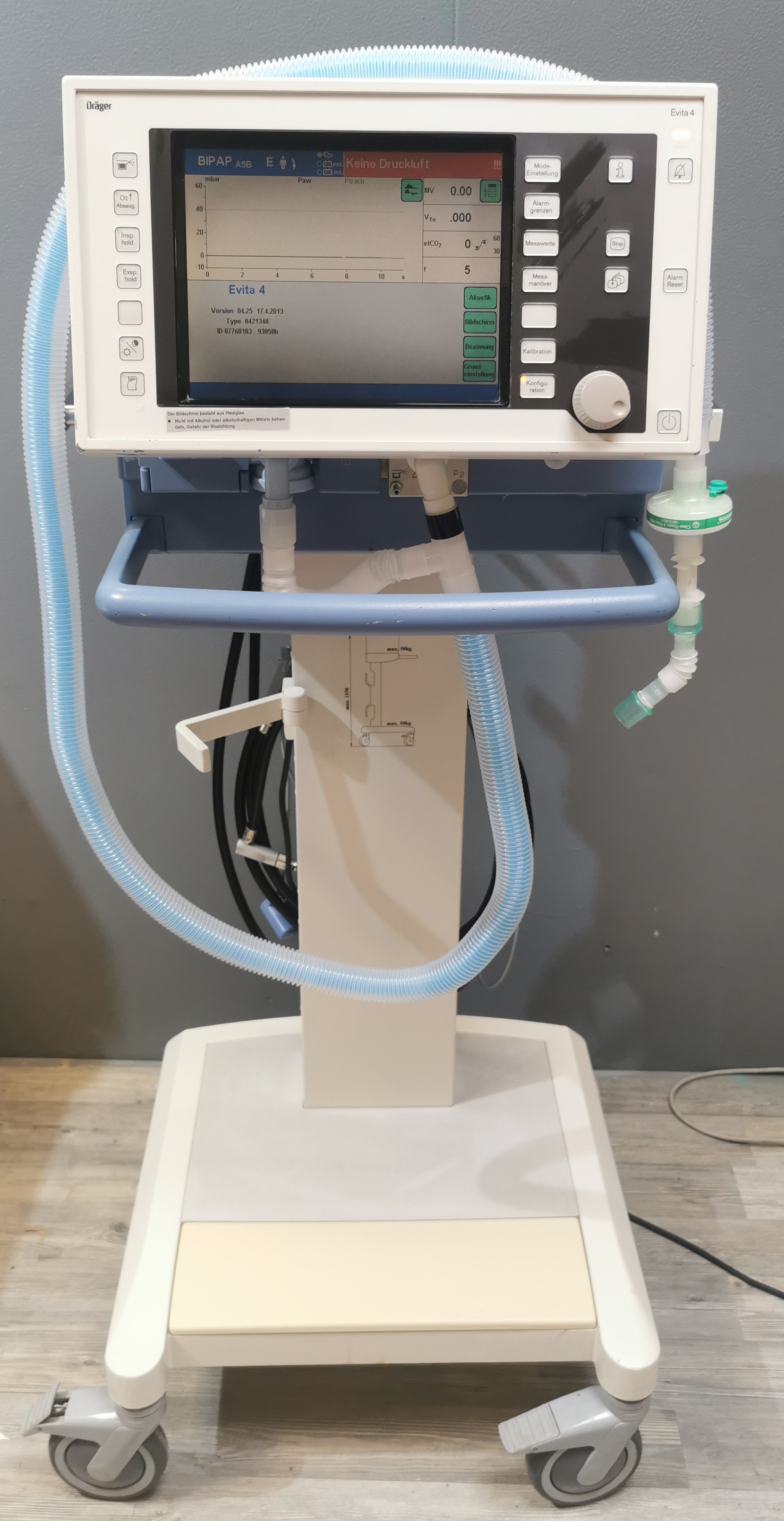 Gebraucht Sold Dräger Evita 4 Intensivtherapie-Ventilator mit Co2 ...