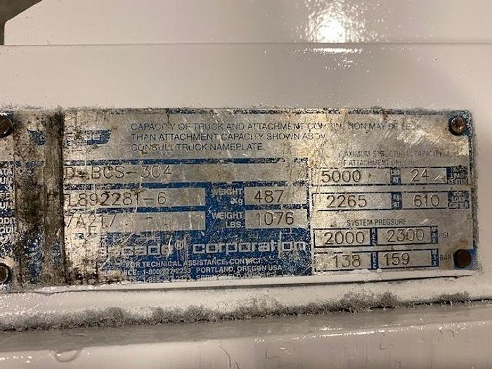 Used CASCADE 50D BALE CLAMP 5,000 LB CAPACITY SIDESHIFTING for Sale...