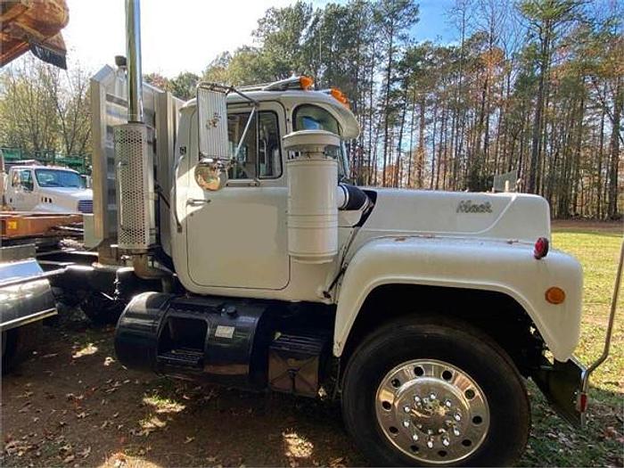 Used 1983 MACK R686ST for Sale in McCalla, Alabama