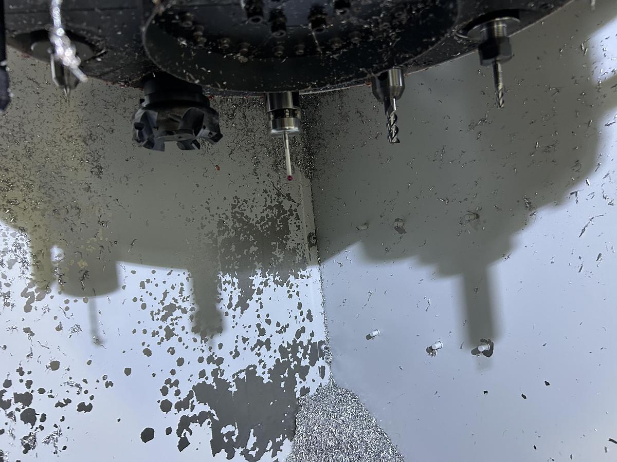 Used Haas CNC Super Mini Mill for Sale in Illinois