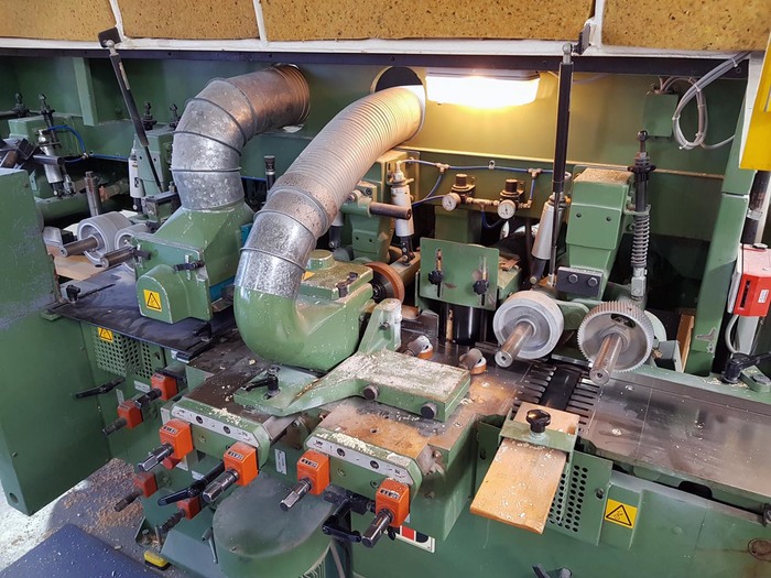 Used 1990 Wadkin Planer / Moulder GD 220 / 5 U for Sale in Malax, F...