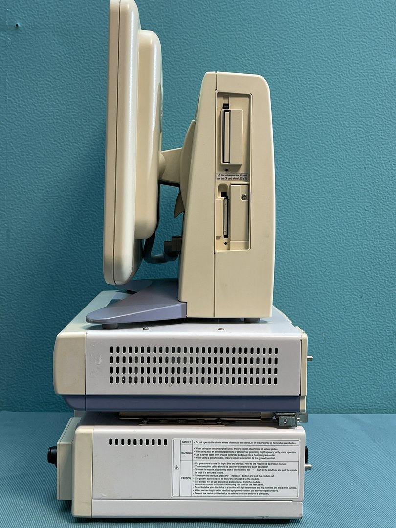 Gebraucht Sold Fukuda Denshi Patientenmonitor Dynascope DS-7300 mit HS ...