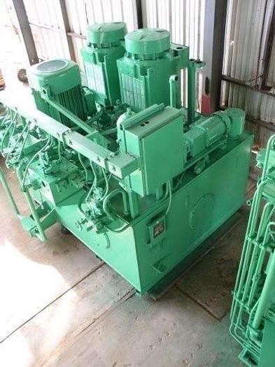 Used 700 Ton Loewy Extrusion Press; 4 1/2" x 16" Billet f...