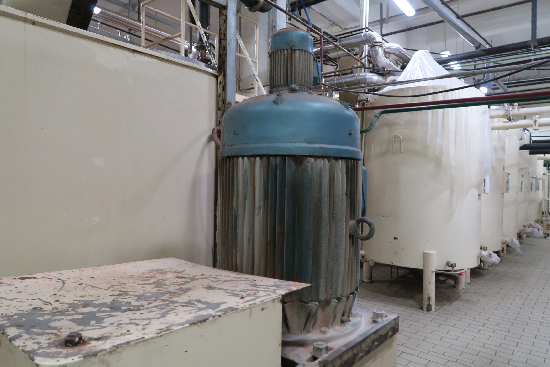 Used 4000kg Chocolate Conche for Sale at Raymond Travel Machinery Ltd