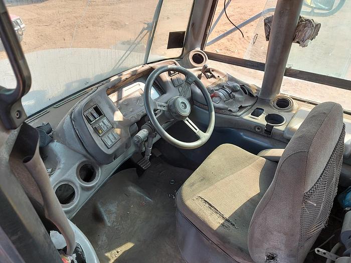 Used Bell B30 Water Bowser for Sale in Emalahleni, South Africa