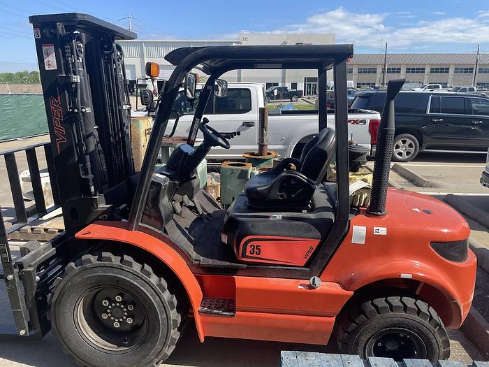 New Forklifts for sale at North Texas Equipment Services, LLC