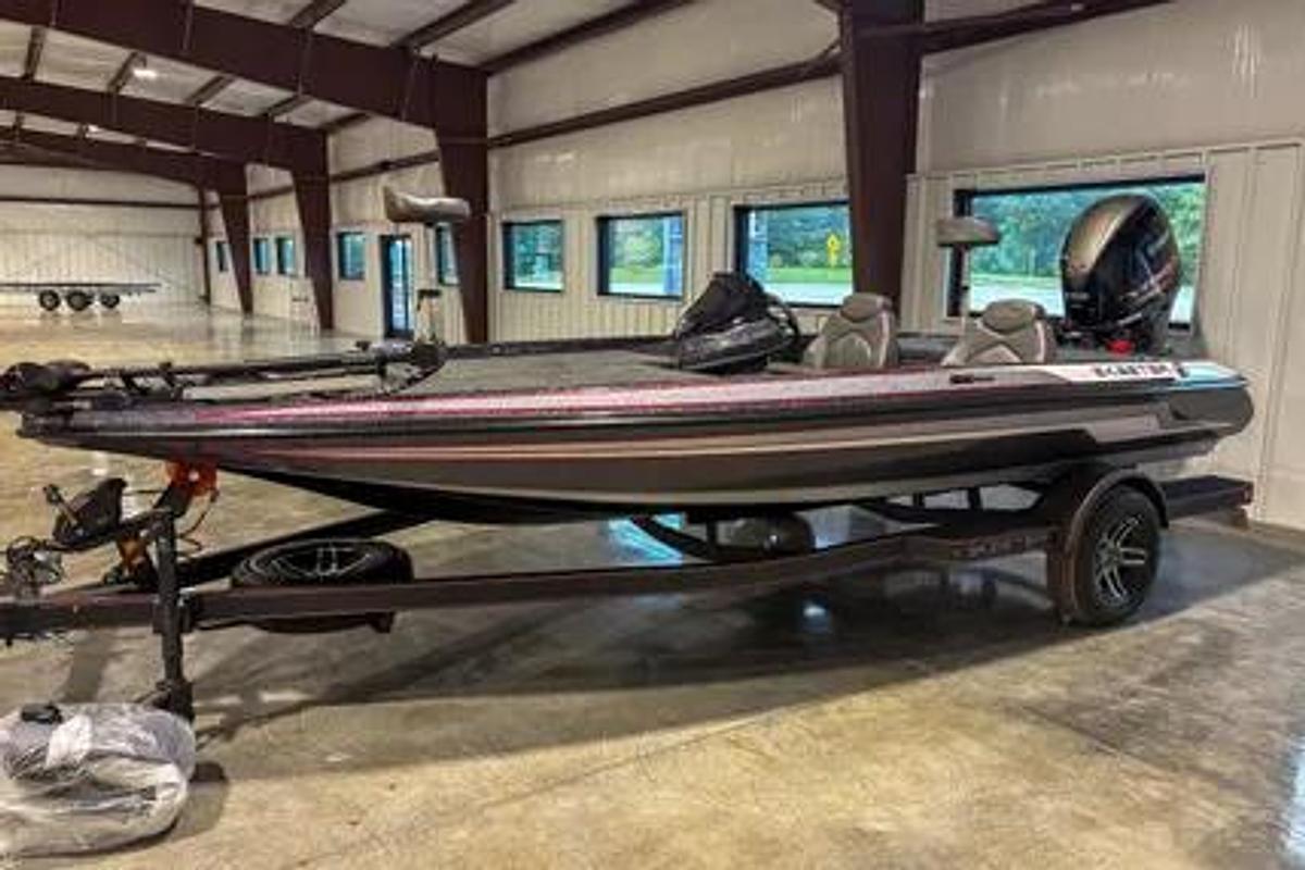 Lake Greenwood Marine & Powersports - New & Used Boats, Financing ...