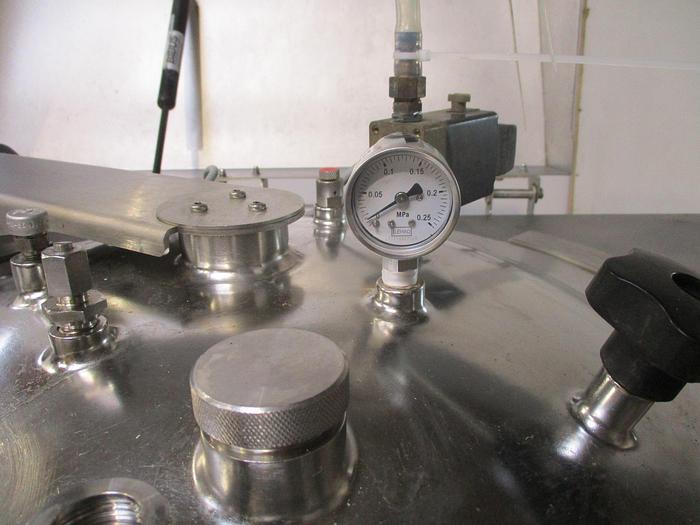 D'occasion 2007 AES Laboratoire / BIOMERIEUX MASTERCLAVE 60 à vendre à ...