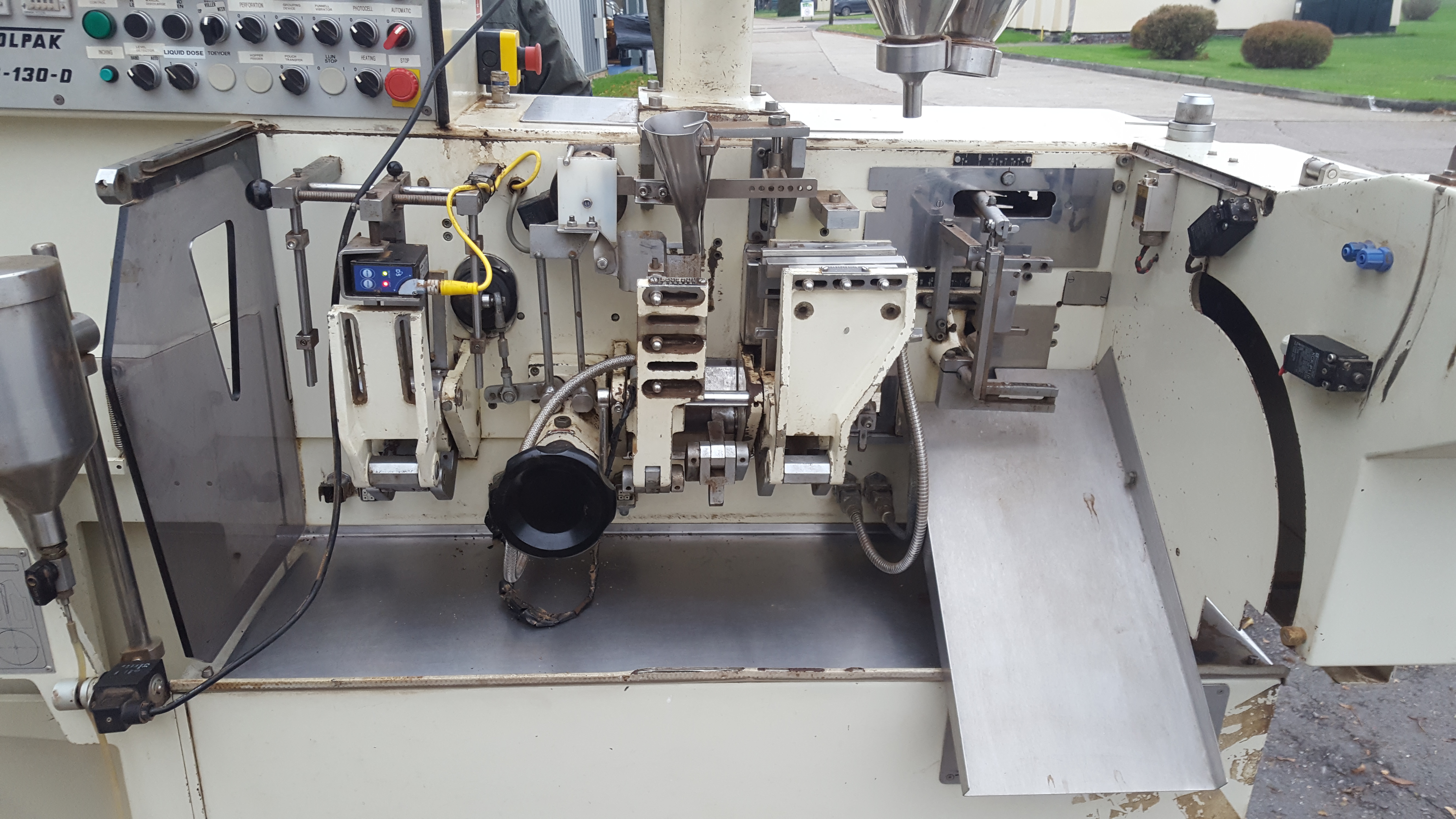 Used Volpak S-130-D Sachet Machine for Sale in Worminghall, United ...