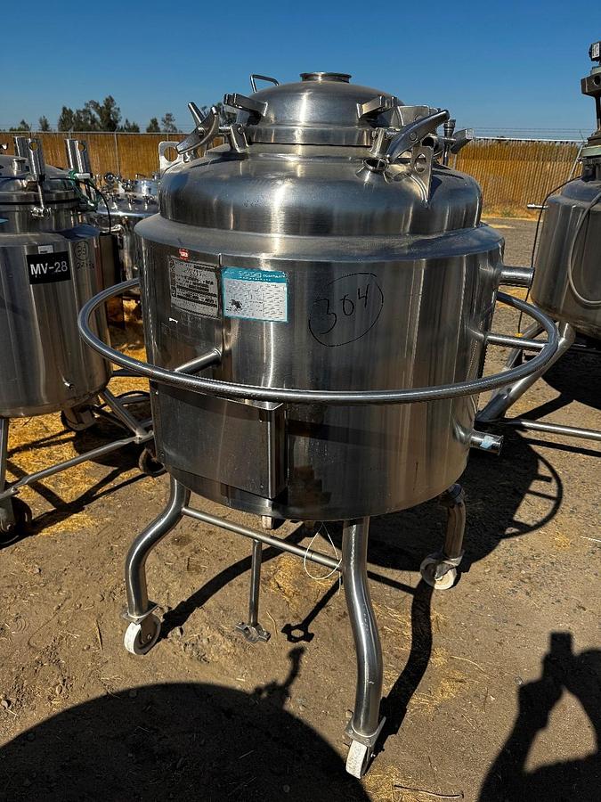 Used Tank, 98 Gallon (370 Liter), Jacketed, Stainless Steel, Mueller ...