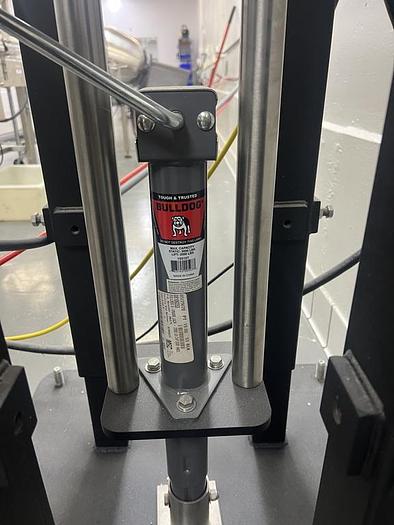 Used Capper, Inline, Chuck Screw Capper, Automatic, Cap Feeder #C745456 ...