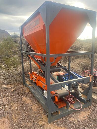 Used Sold 2020 ULTIMATE BAGGER UR00LB at Grinder Crusher Screen