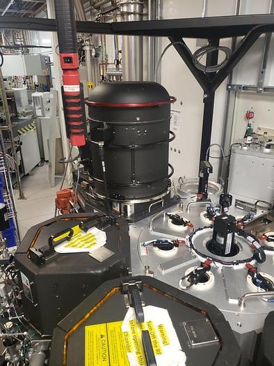 Used 1996 Applied Materials 5200 Centura Dry Etch Cluster Tool for ...