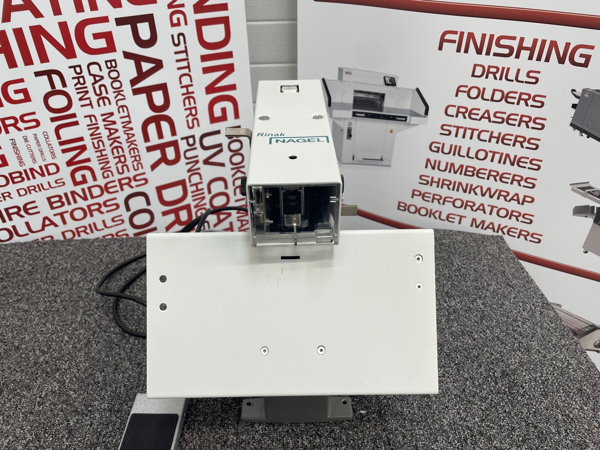 Nagle Rinak Stapler - Glendale Presentation Solutions UK