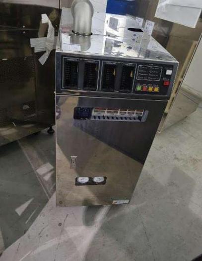 Used 1995 TEL Mark-8 CLEAN Track System 2-Coater/2-Developer for Sa...
