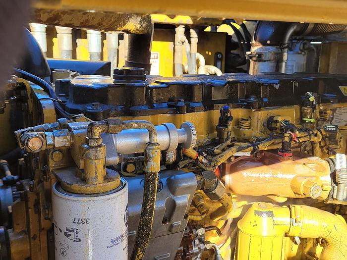 Used Sold 2010 EXTEC C12 at Grinder Crusher Screen