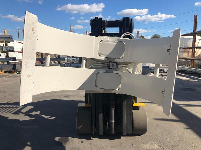 Used 12,000 POUND YALE ROLL CLAMP TRUCK MODEL GLC120VXPRS W/ 72&quo...
