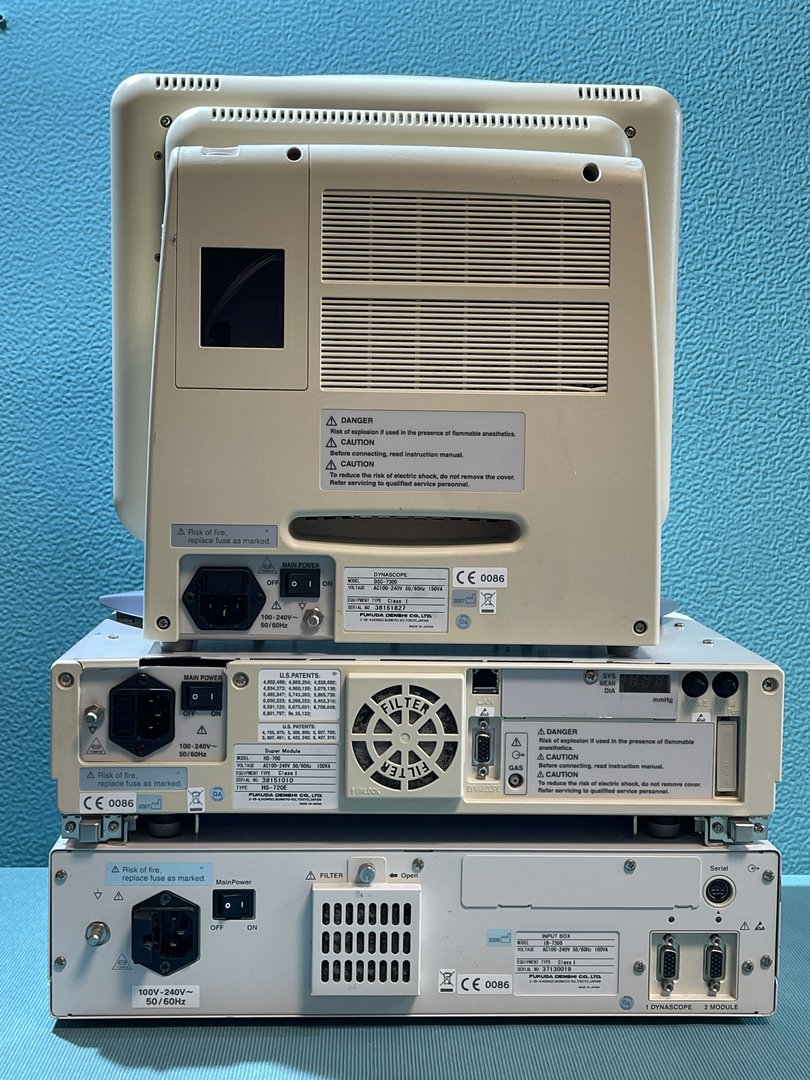 Gebraucht Sold Fukuda Denshi Patientenmonitor Dynascope DS-7300 mit HS ...