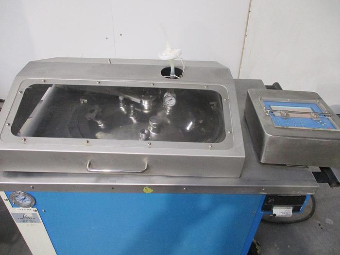 D'occasion 2007 AES Laboratoire / BIOMERIEUX MASTERCLAVE 60 à vendre à ...