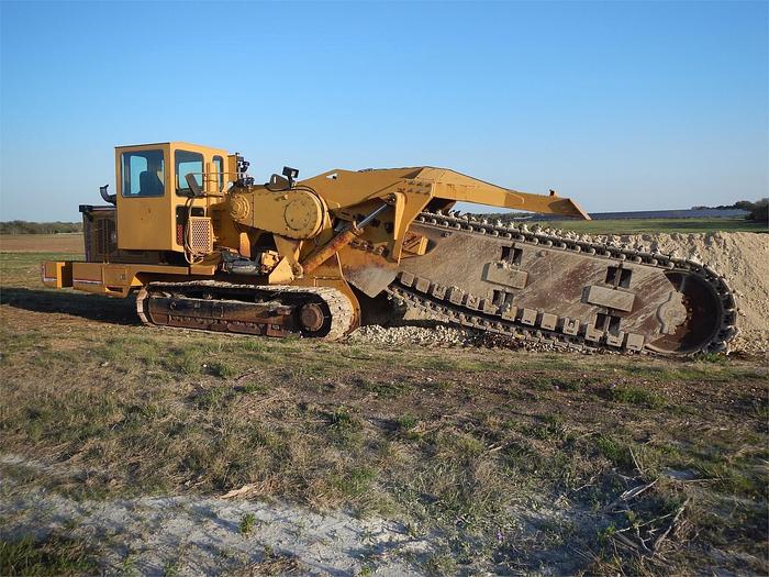 BARNONE - Trenchers for Sale