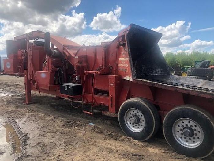 Used Sold 2014 MORBARK 40/36 at Grinder Crusher Screen