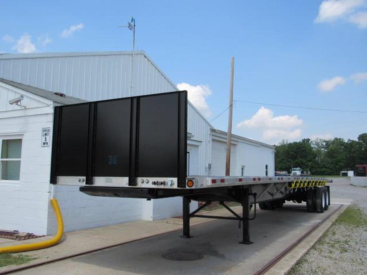 Flatbed Trailers for sale at Equipment Remarketing LLC