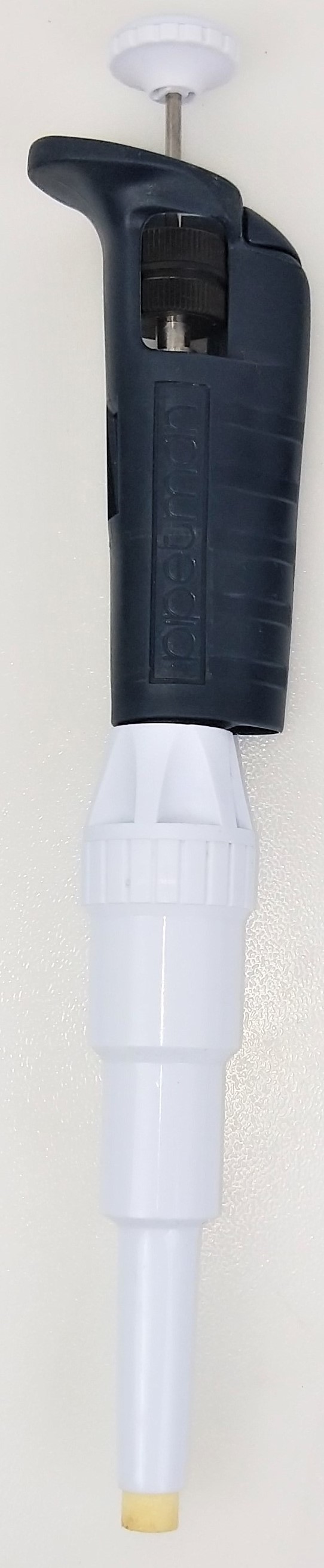 Used Gilson Pipetman Classic P5000 Pipettor - 1000 to 5000 µL for Sale ...