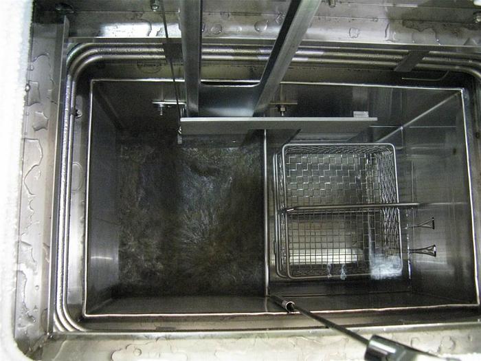 Used Baron Blakeslee Vapor Degreaser Model: MLR-216E Vapor Degreaser ...