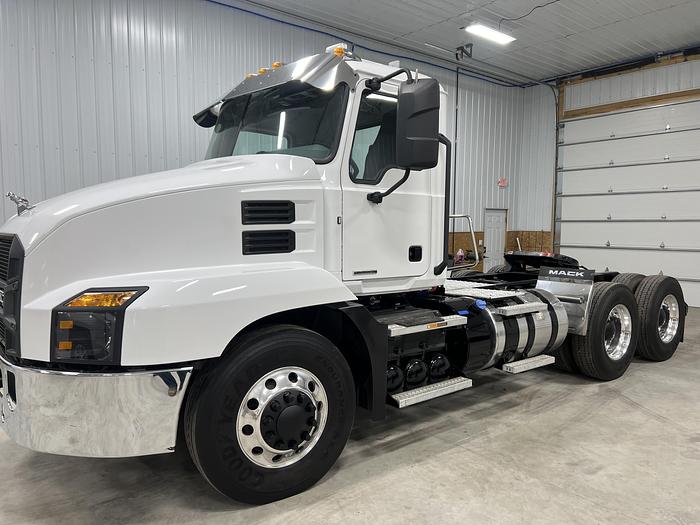 Used Sold 2022 Mack Anthem at Finley Truck Sales