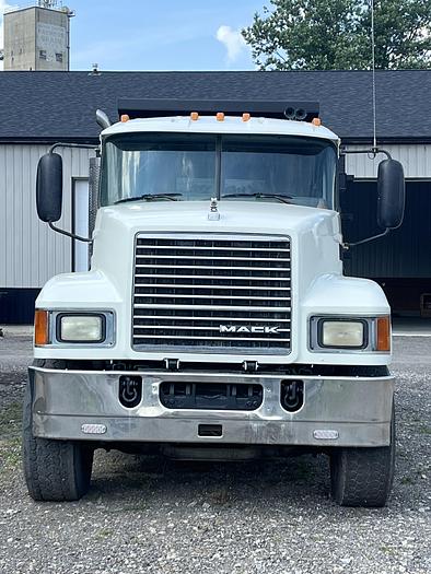 Used Sold 2008 Mack at Finley Truck Sales