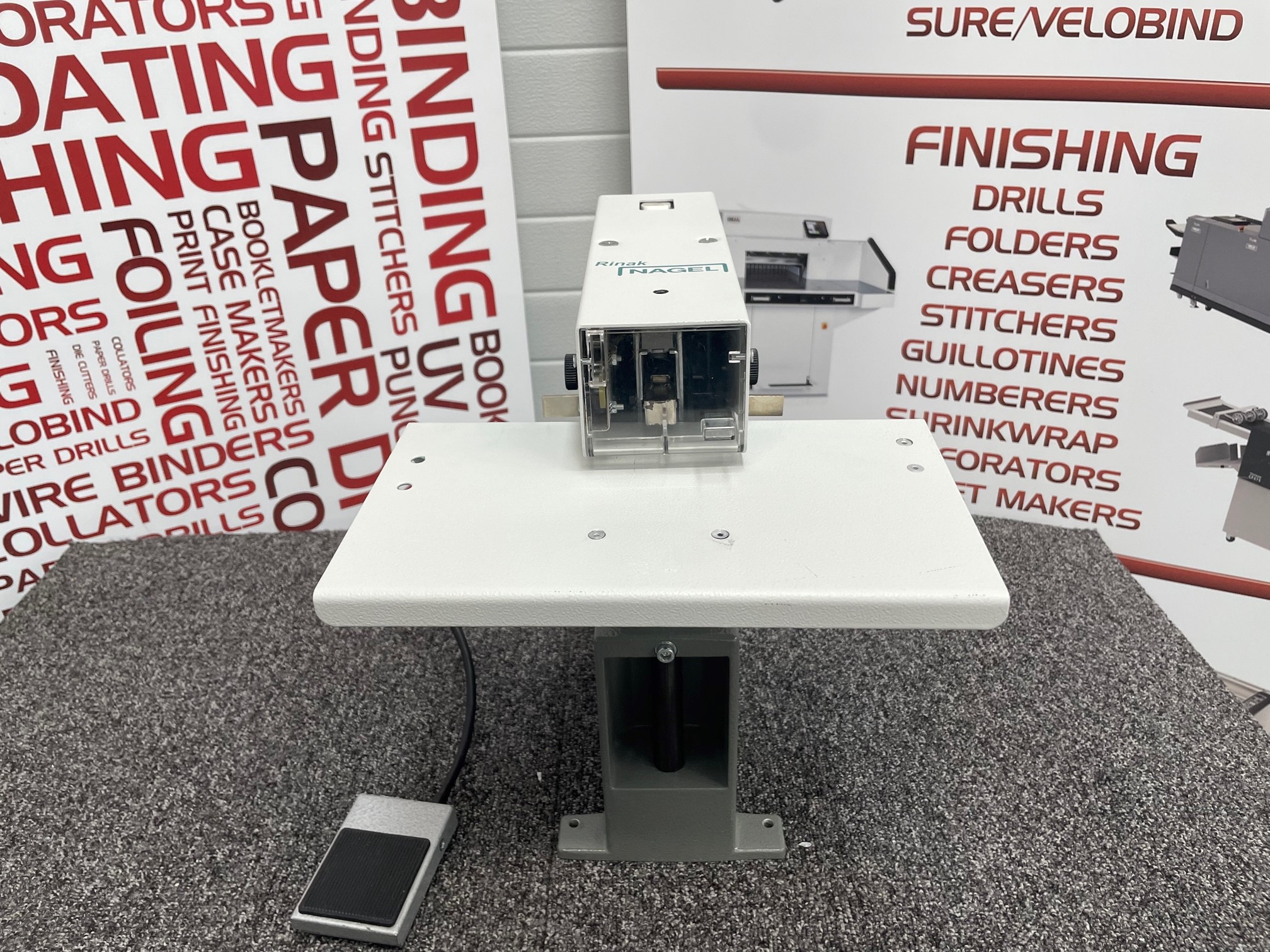 Nagle Rinak Stapler - Glendale Presentation Solutions UK