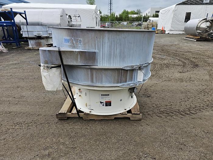 Screens for sale at Carter-Wilson Equipment Services Inc.