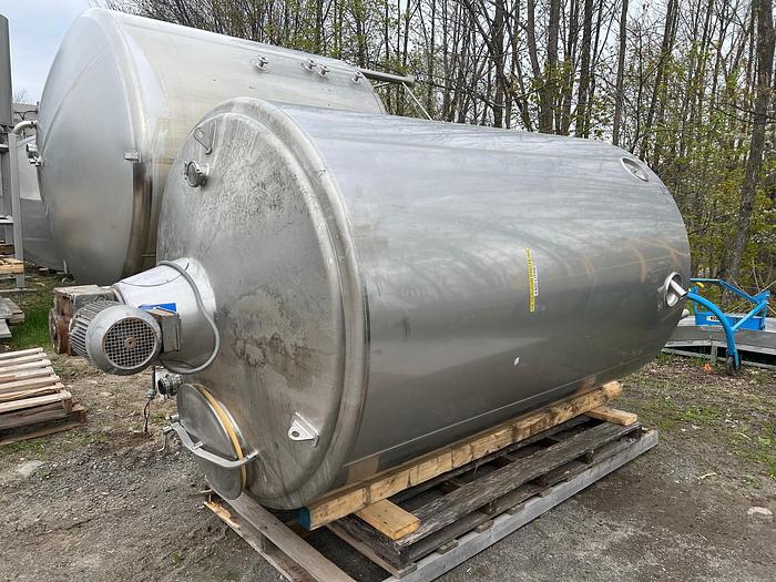 Tanks for sale at Carter-Wilson Equipment Services Inc.