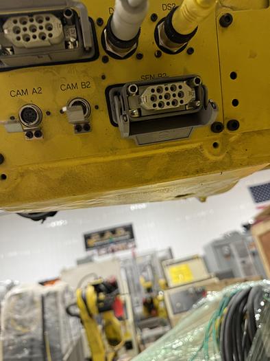 FANUC R-2000iB/125L ROBOT ON 80' RTU WITH R-30iB CONTROL