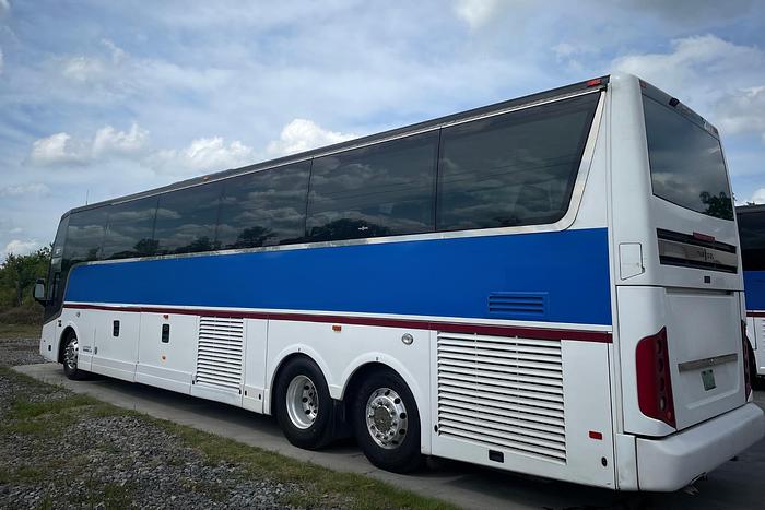 Used 2015 VAN HOOL TX45 for Sale in Georgia