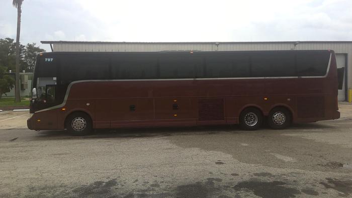 Used 2014 VAN HOOL TX45 for Sale in FL