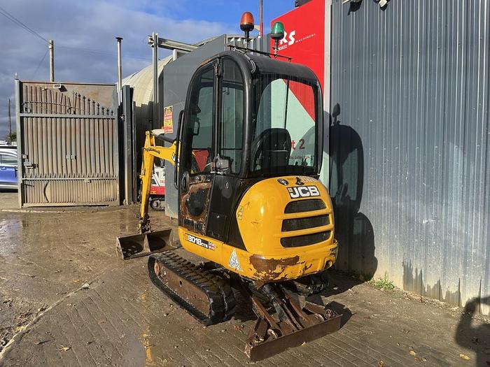 Used JCB 8018 CTS for Sale in Luton, United Kingdom