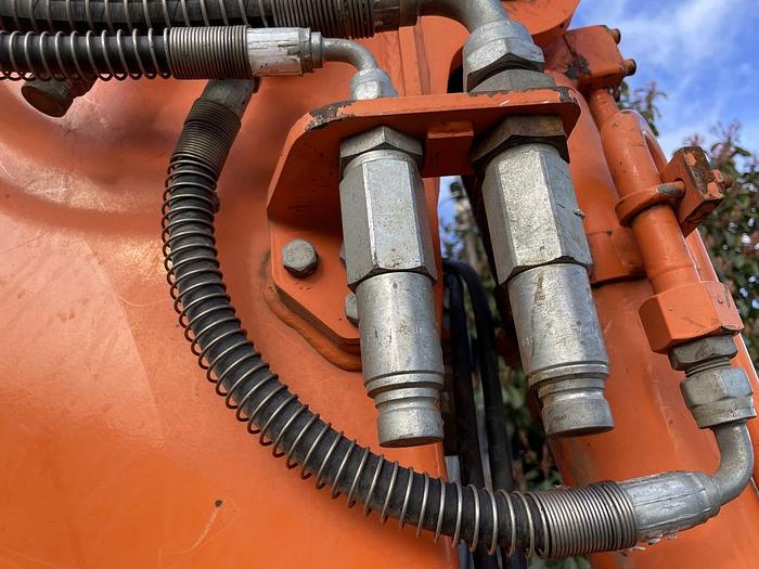 Used DOOSAN DX85 for Sale in Luton, United Kingdom