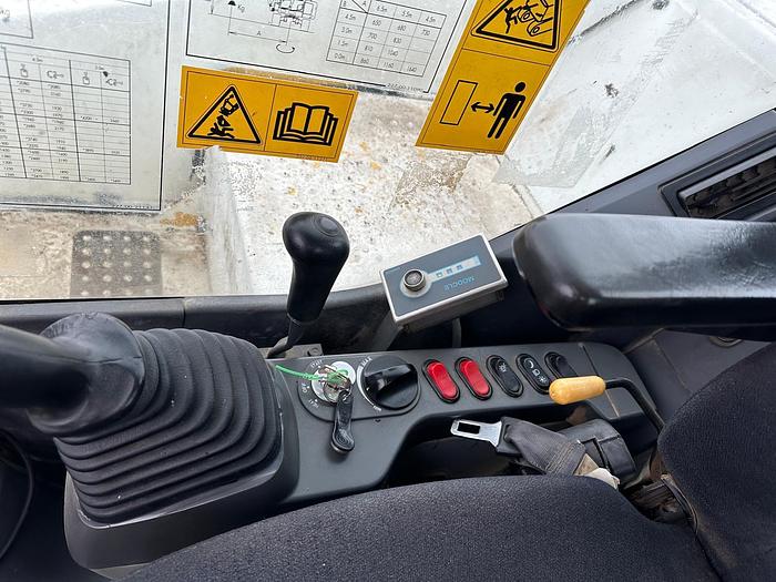 Used Komatsu PW118 MR-8 Excavator for Sale in Poland