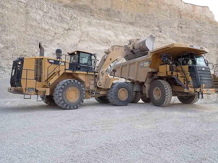 Used 2019 CATERPILLAR 988K for Sale at Ron Rad