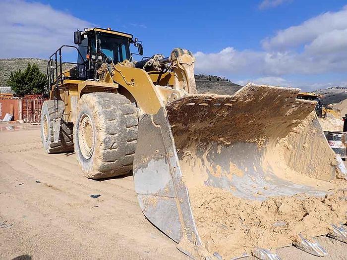 Used 06/2021 CATERPILLAR 988K for Sale at Ron Rad