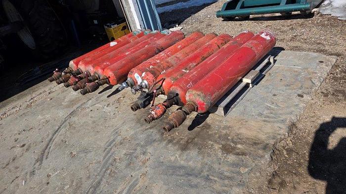 Used Closing Unit / Accumulator Nitrogen Bottles for Sale at Chad ...