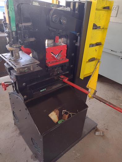 Used 42 ton Uni-hydro Ironworker, Mdl. 42-14 SLS #4169 for Sale in ...