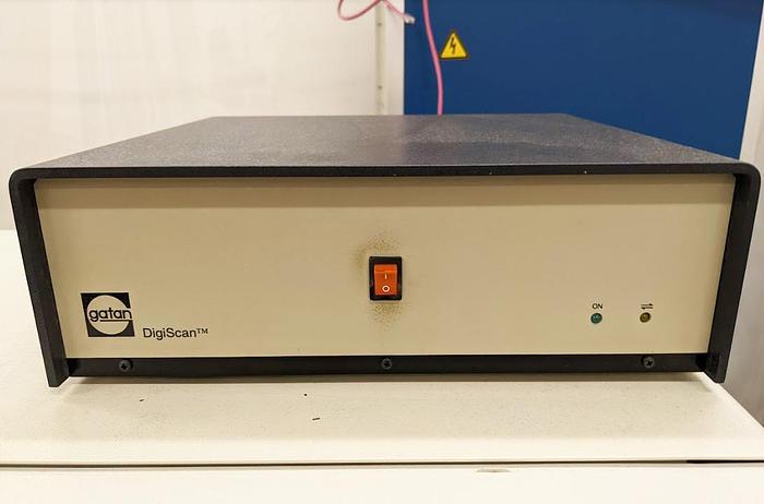 Used 1998 Hitachi S 5000 Field Emission Scanning Electron Microscop...
