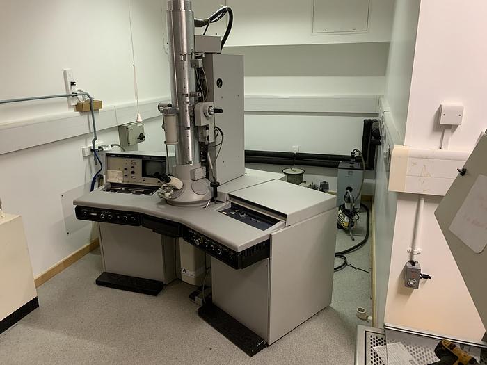 Used Hitachi H600 Transmitted Electron Microscope TEM Lab for Sale ...