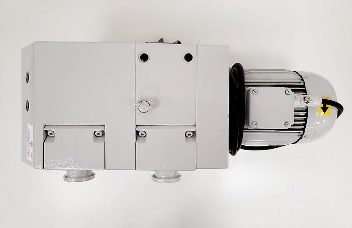Used Leybold TRIVAC D40B Two Stage Three-Phase Vacuum Pump Lab for ...
