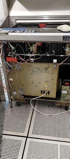 Used 1992 KLA-Tencor Surfscan 6200 Surface Defect Inspection System...