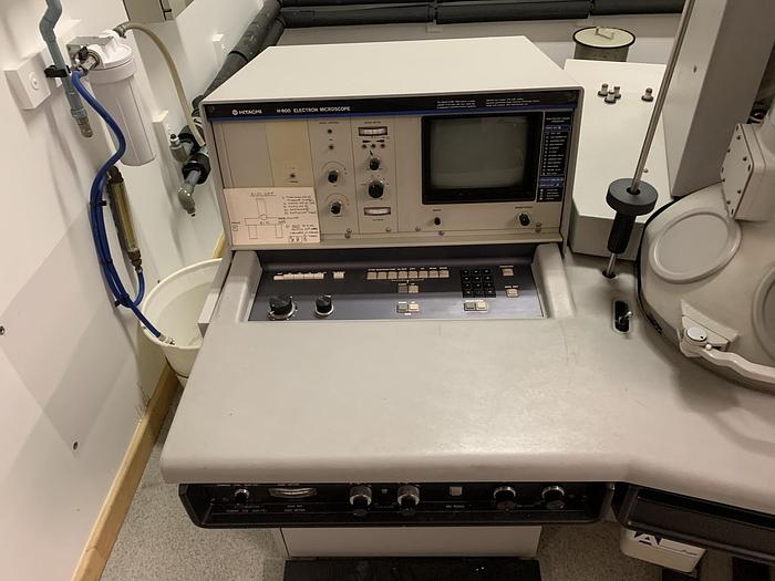 Used Hitachi H600 Transmitted Electron Microscope TEM Lab for Sale ...